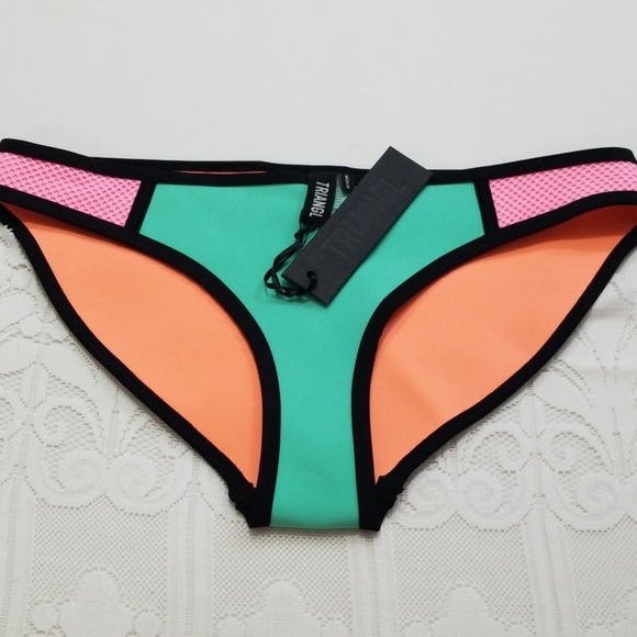 triangl swimwear | Swim | 53b Triangl Aquapink Bottoms Various Sizes ...